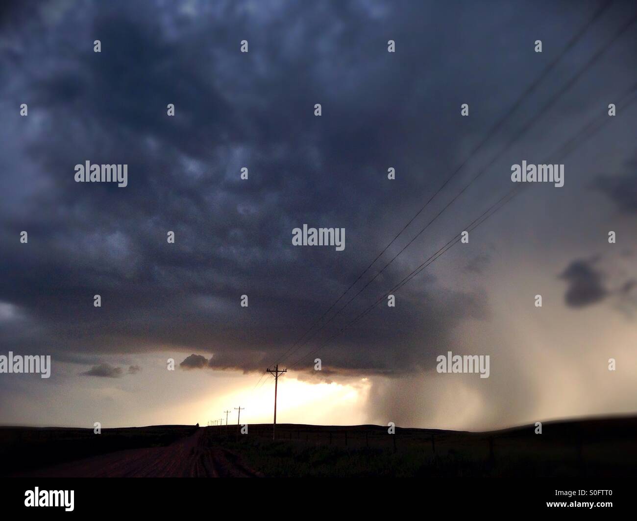 Storm power lines hi-res stock photography and images - Alamy