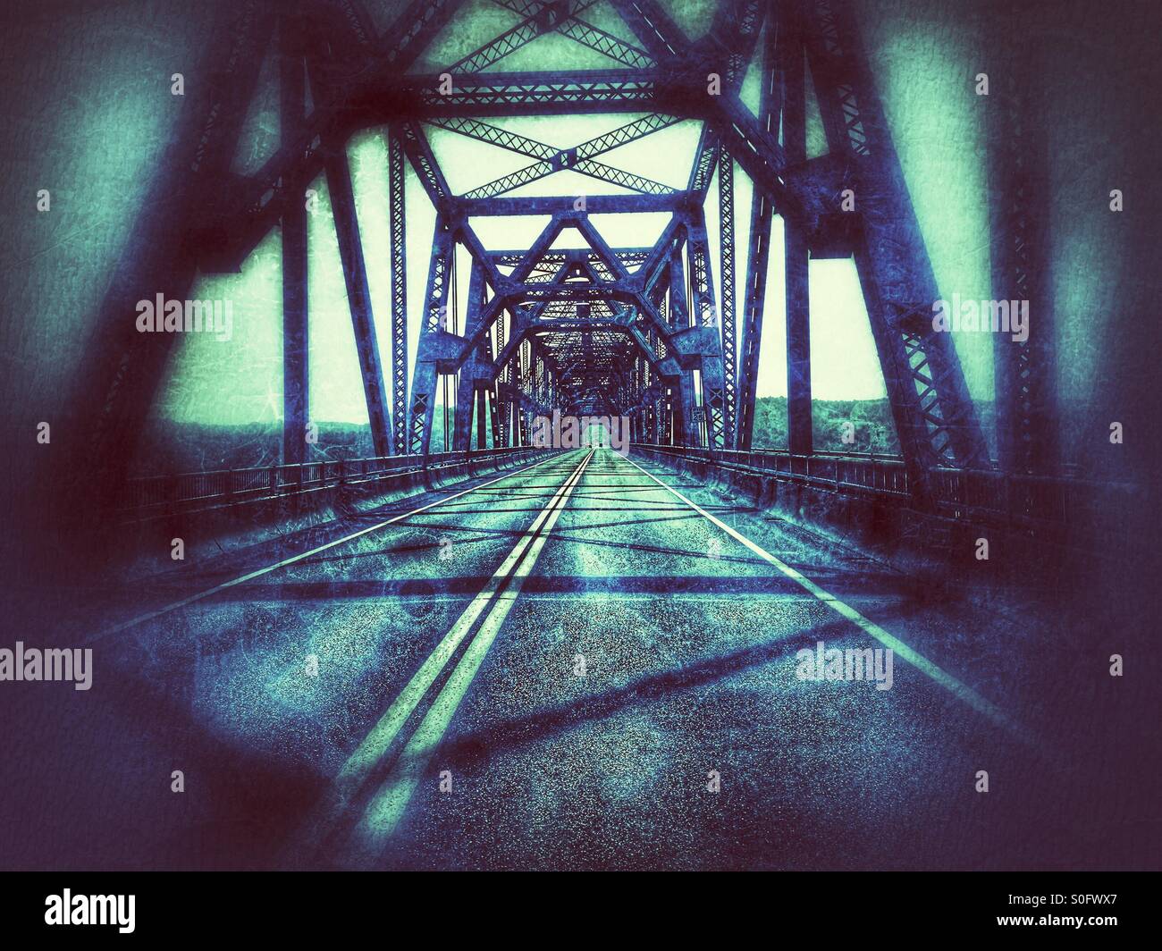 River pavement hi-res stock photography and images - Alamy
