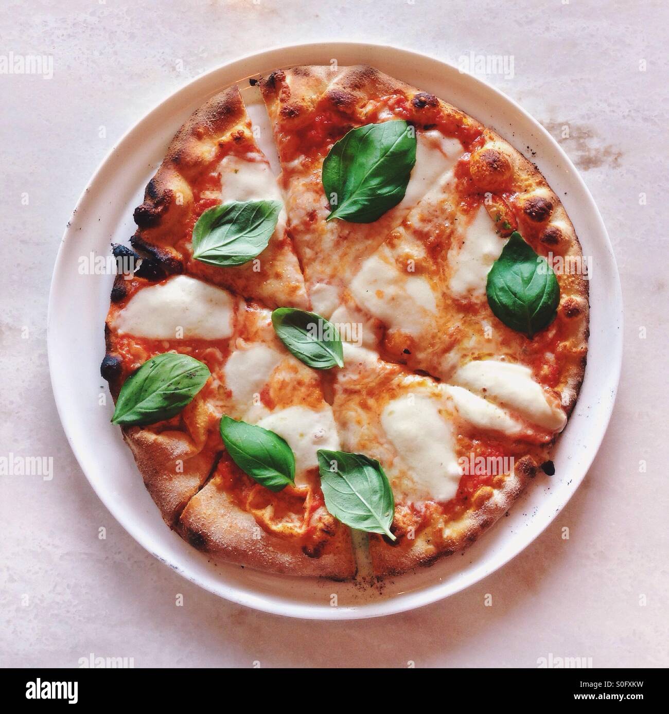 Basil pizza hi-res stock photography and images - Alamy