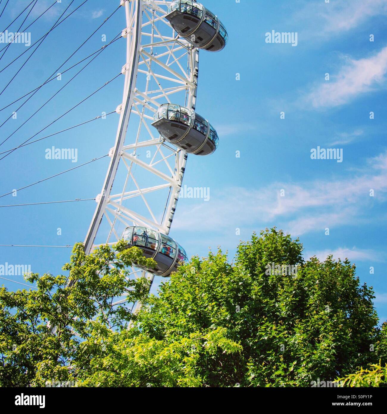 Tourists riding the London Eye Stock Photo - Alamy