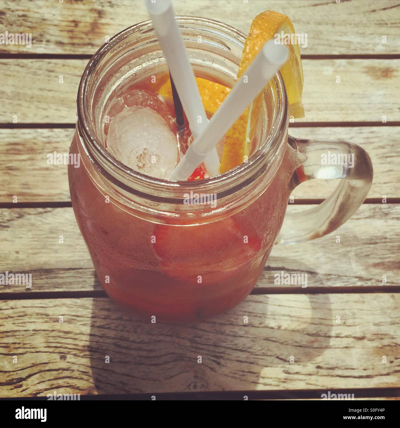 Glass of pimms hi-res stock photography and images - Alamy