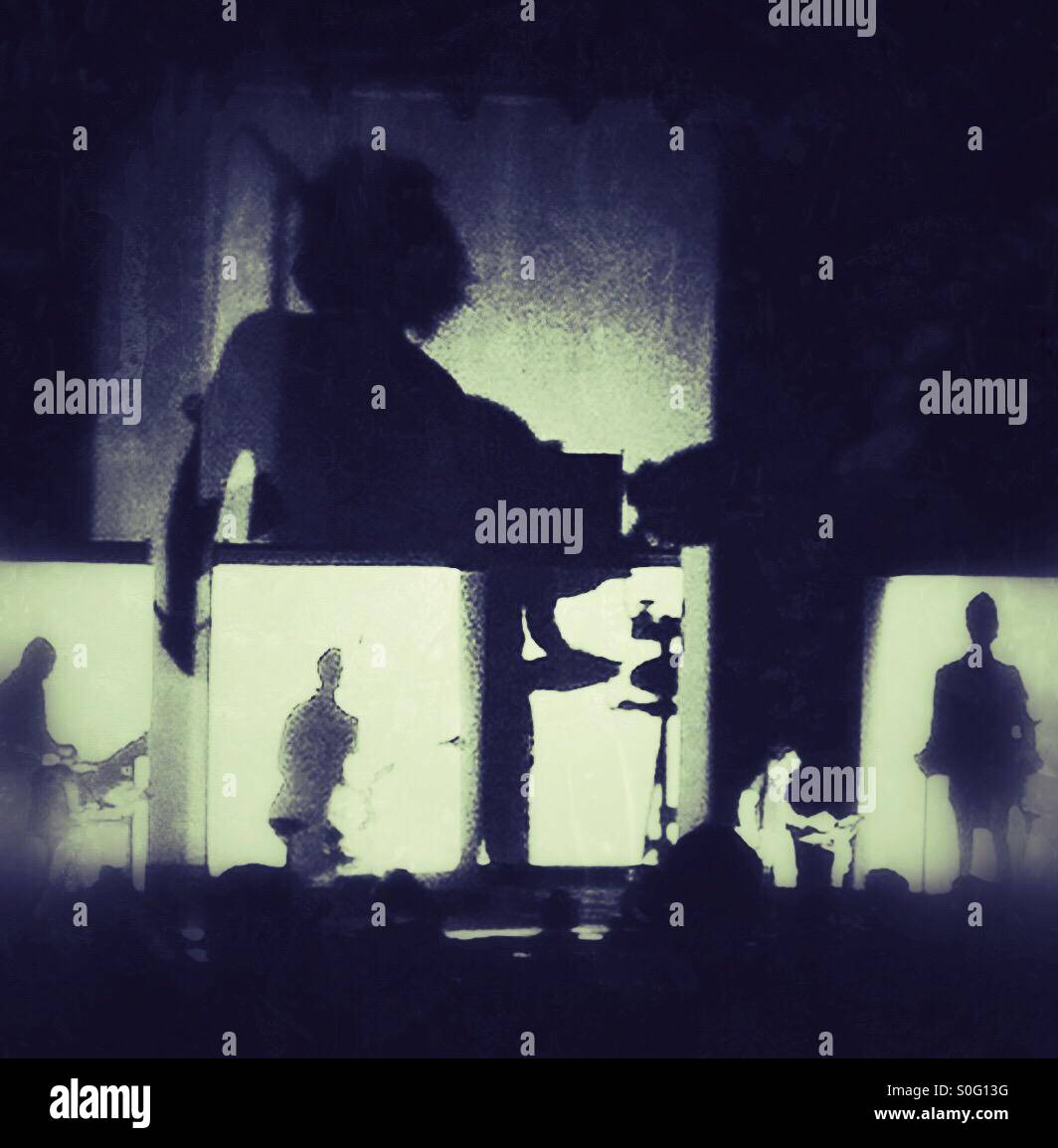 Shadow musician hi-res stock photography and images - Alamy