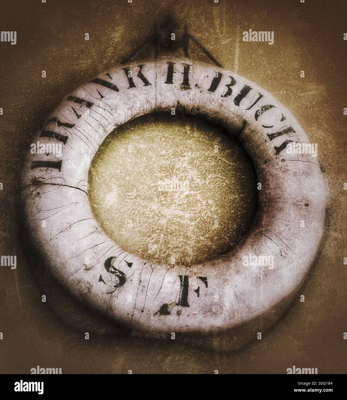 Life ring ship hi-res stock photography and images - Alamy