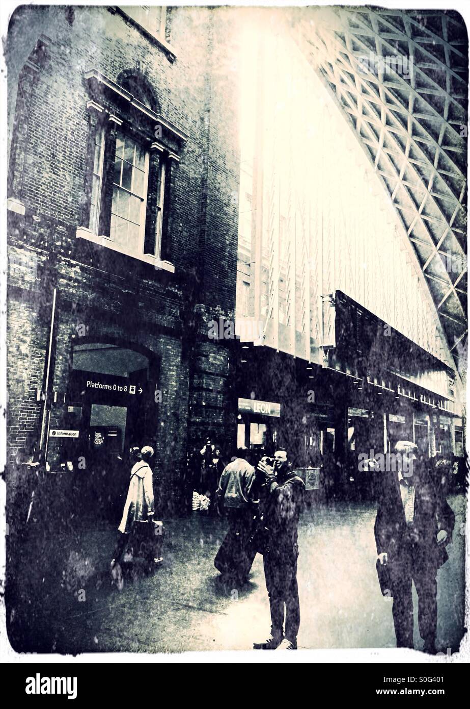 Kings cross inside hi-res stock photography and images - Alamy