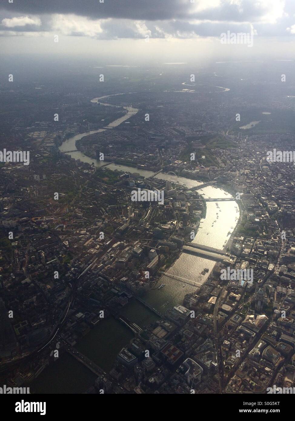 Ariel view of river thames hi-res stock photography and images - Alamy