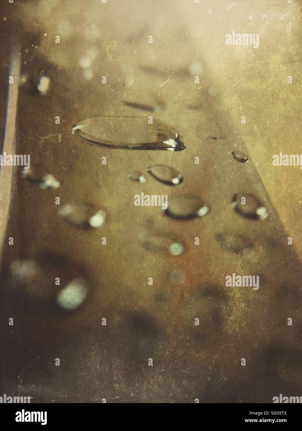 Towel drop hi-res stock photography and images - Alamy