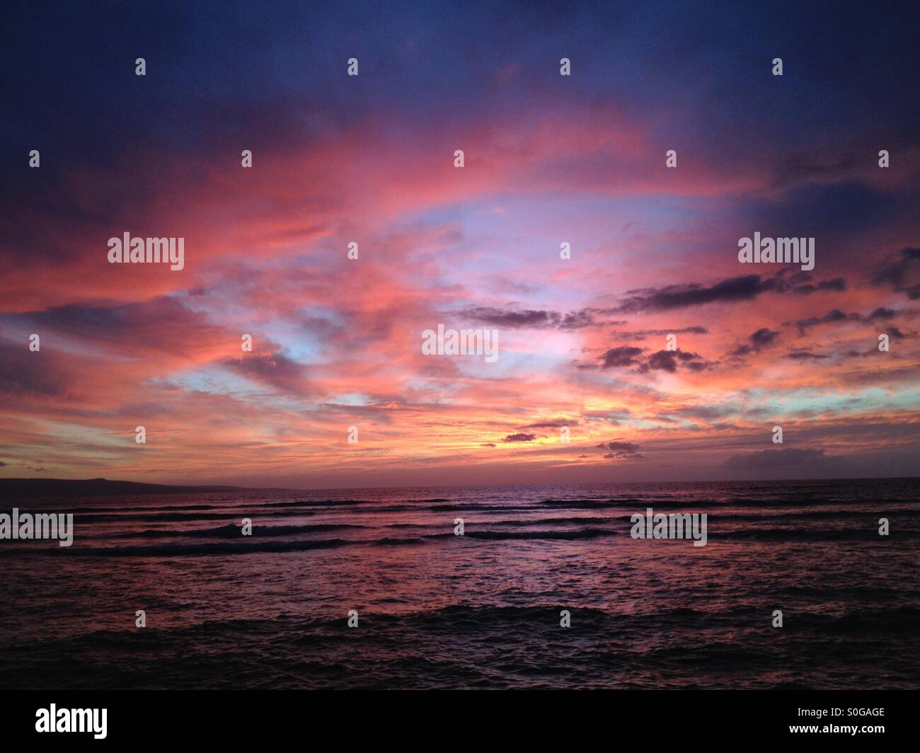 Maui sunset hi-res stock photography and images - Alamy
