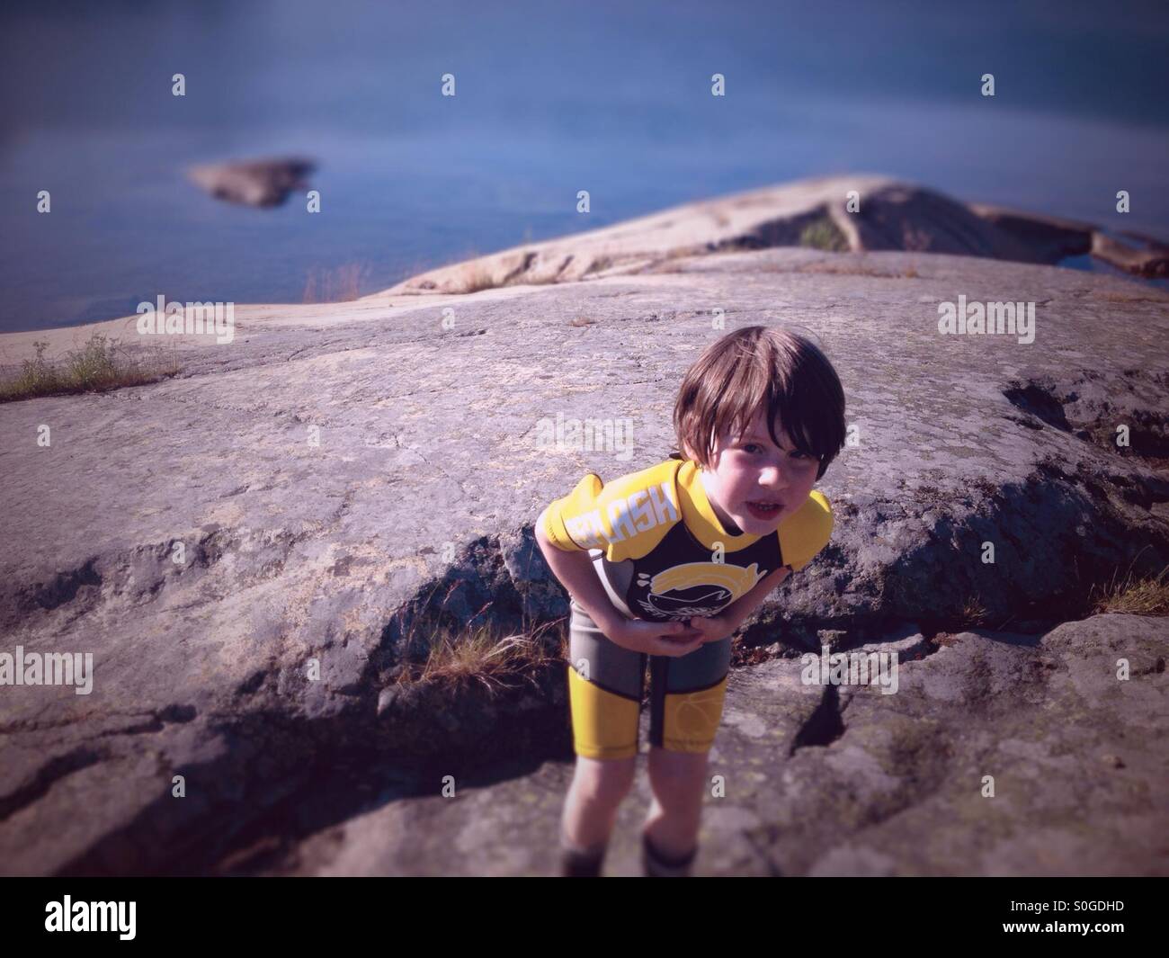 Boy at ocean hi-res stock photography and images - Alamy