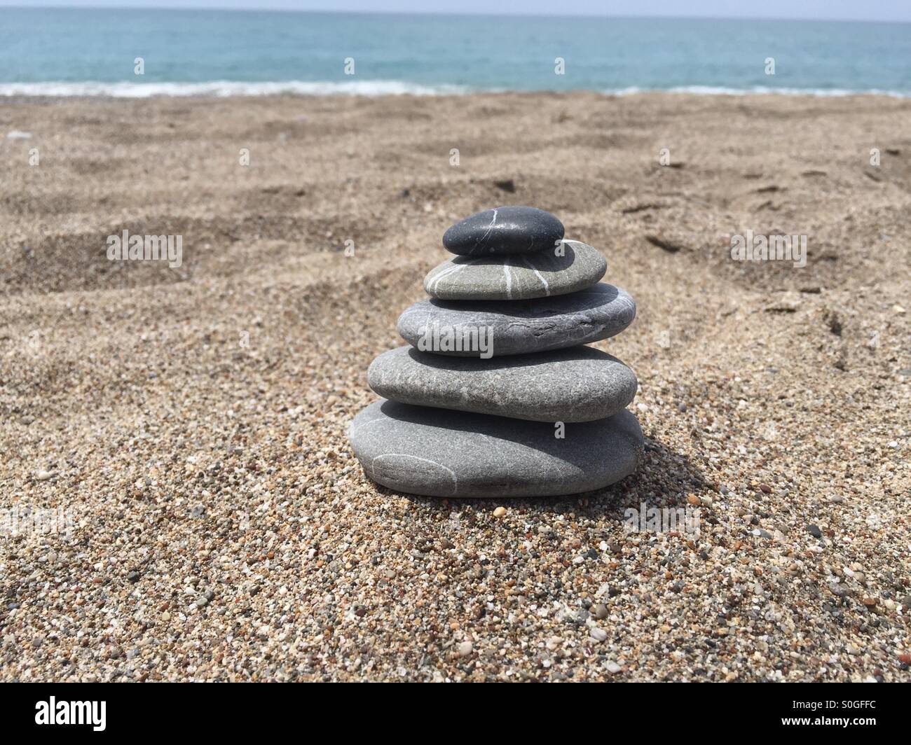 Sandy pyramid hi-res stock photography and images - Alamy