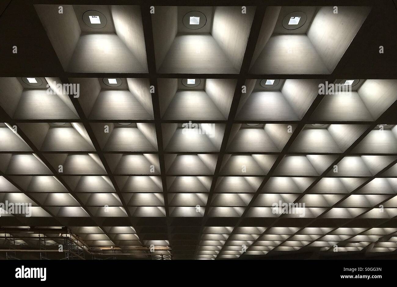 Row Of Ceiling Lights High Resolution Stock Photography and Images - Alamy