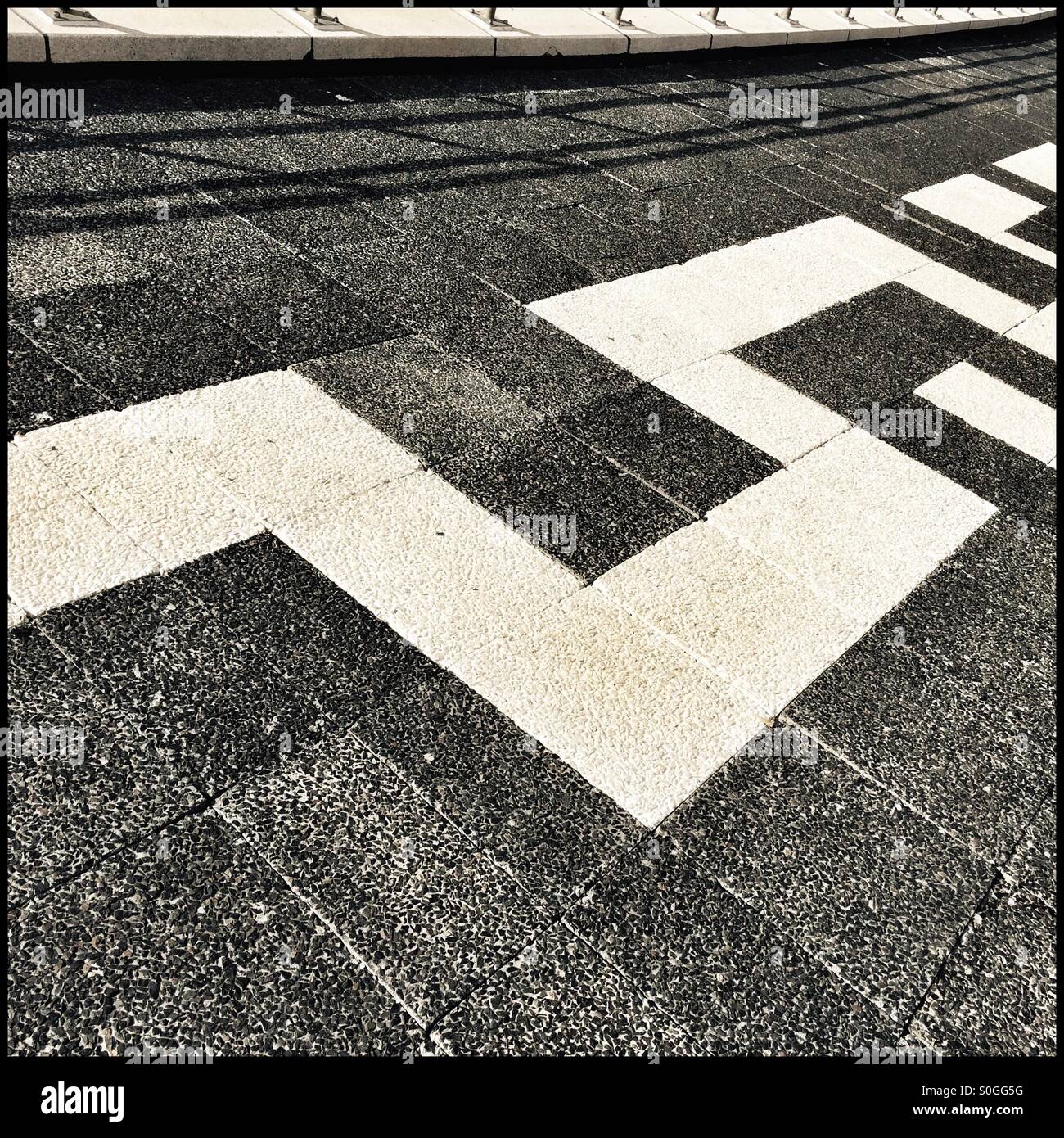 Paving shapes hi-res stock photography and images - Alamy