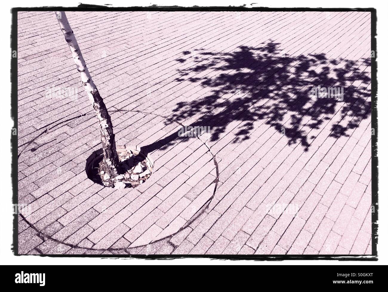 Shadow city hi-res stock photography and images - Alamy