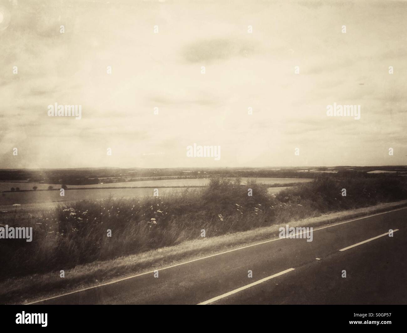 English countryside traffic hi-res stock photography and images - Alamy