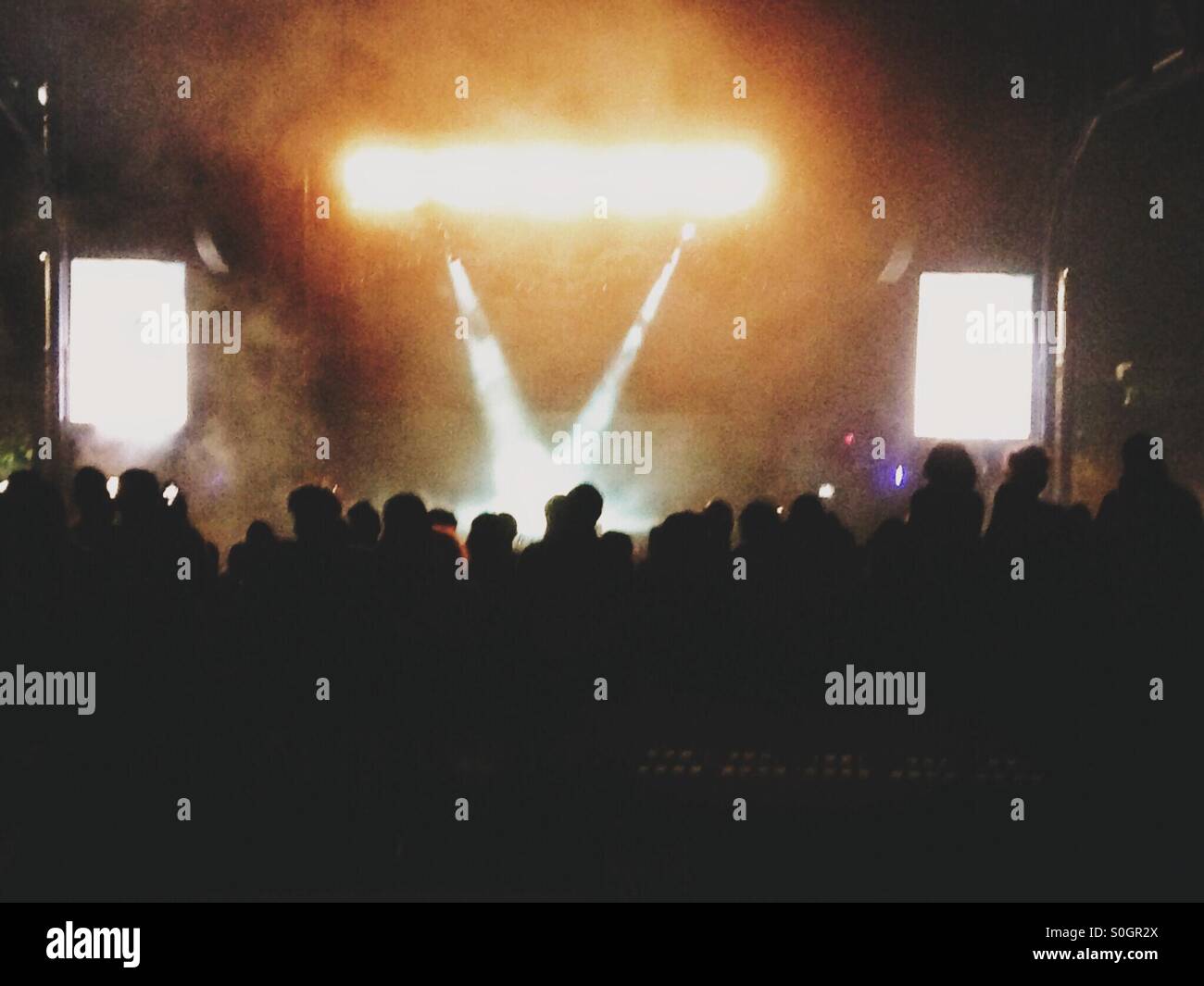 Concert vibes hi-res stock photography and images - Alamy