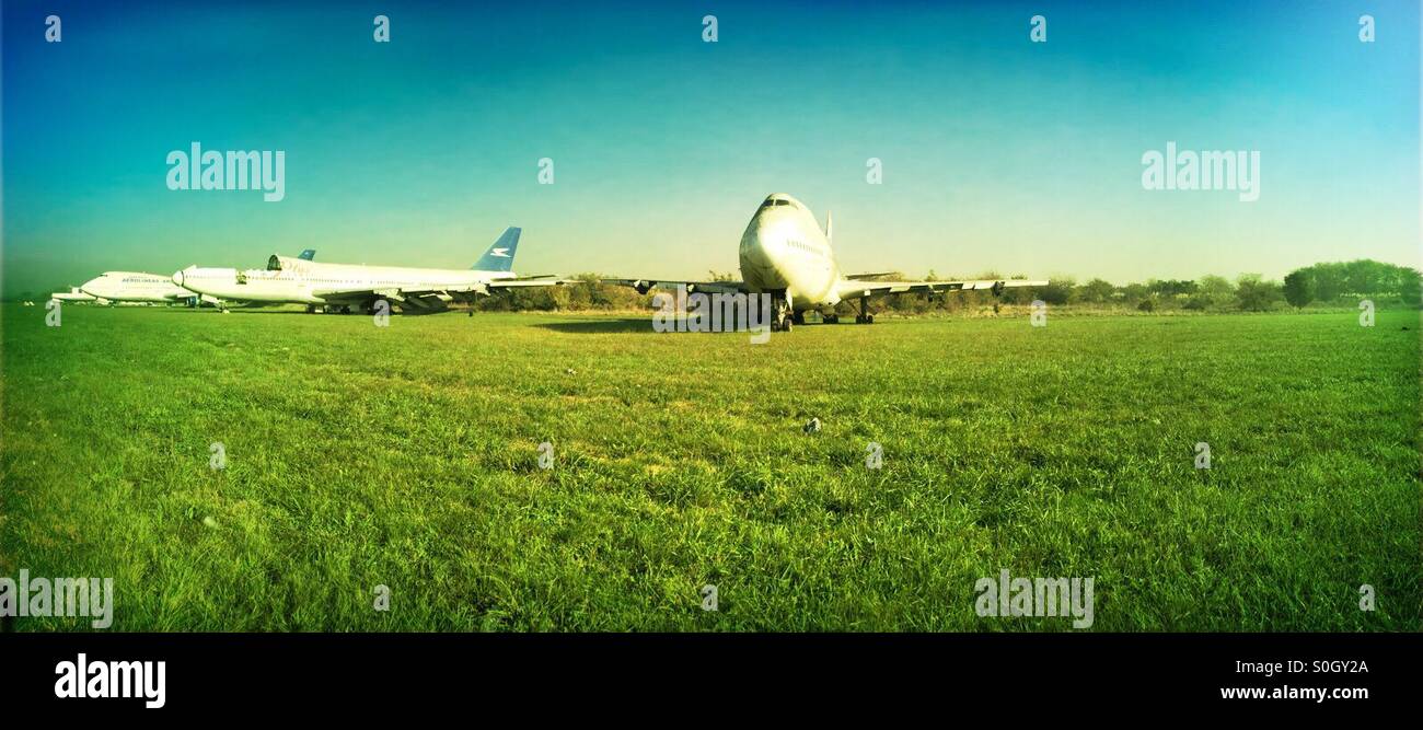 Aircraft for scrapping hi-res stock photography and images - Alamy