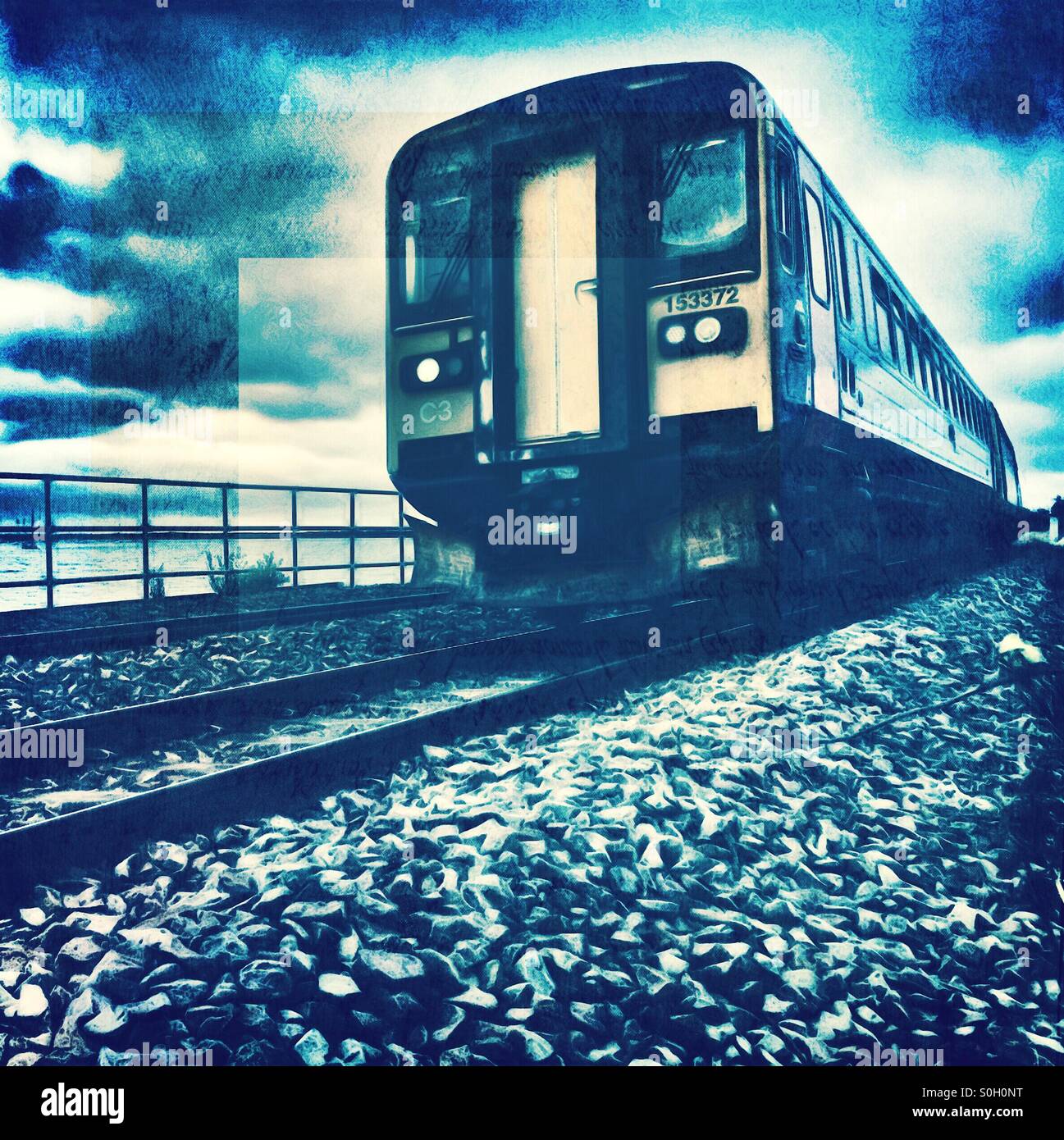 Devon train on tracks hi-res stock photography and images - Alamy