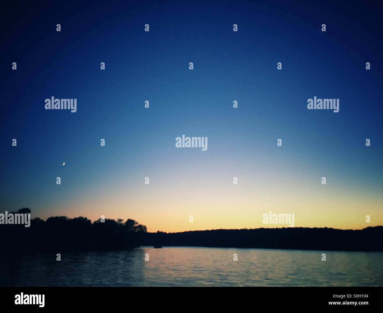 Sunset over lake in cottage country, haliburton, ontario Stock Photo ...