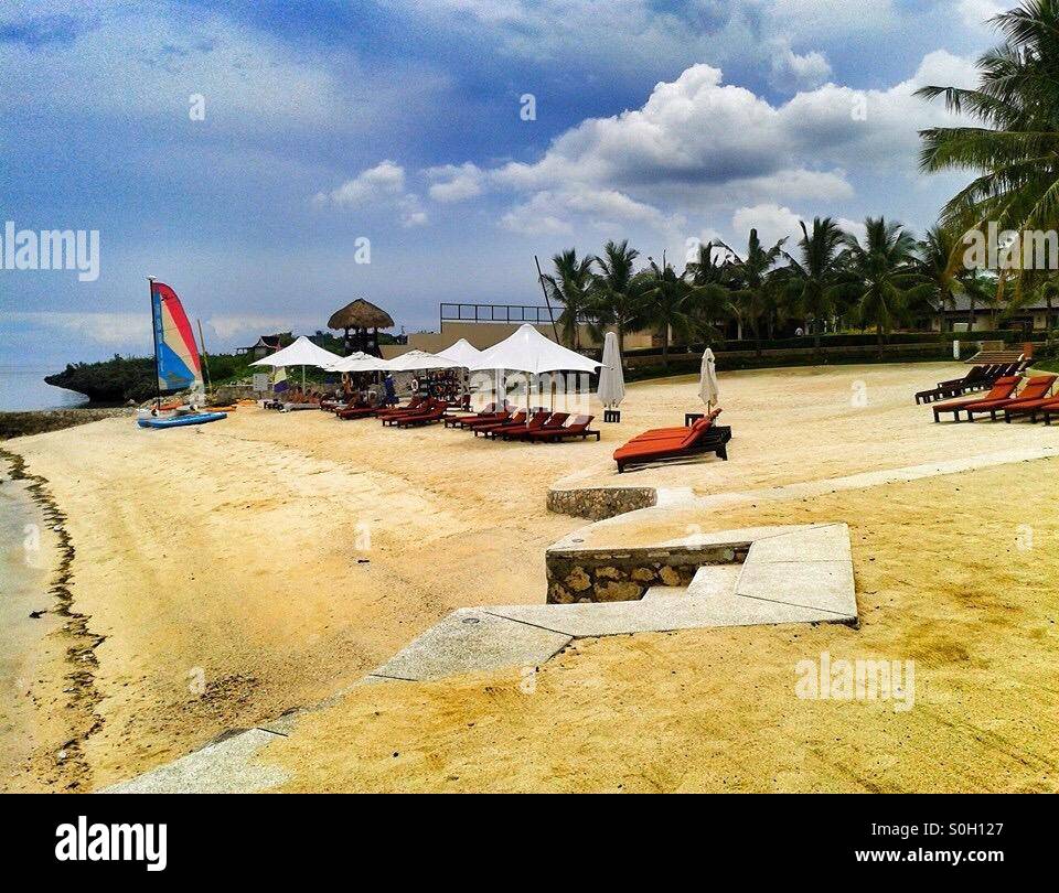 Beach in Cebu City Philippines Stock Photo - Alamy