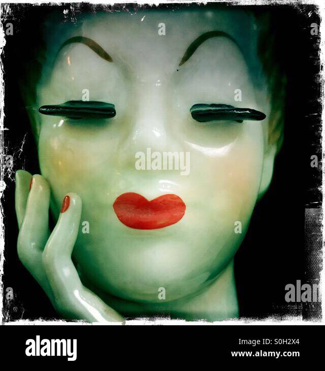 Porcelain face hi-res stock photography and images - Alamy