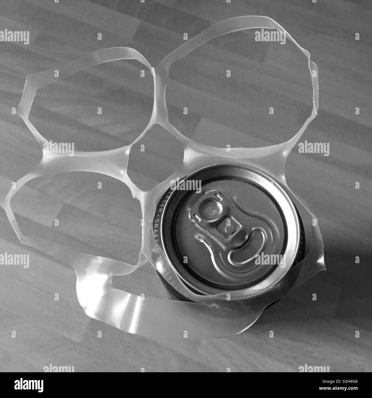 Plastic strap hi-res stock photography and images - Alamy