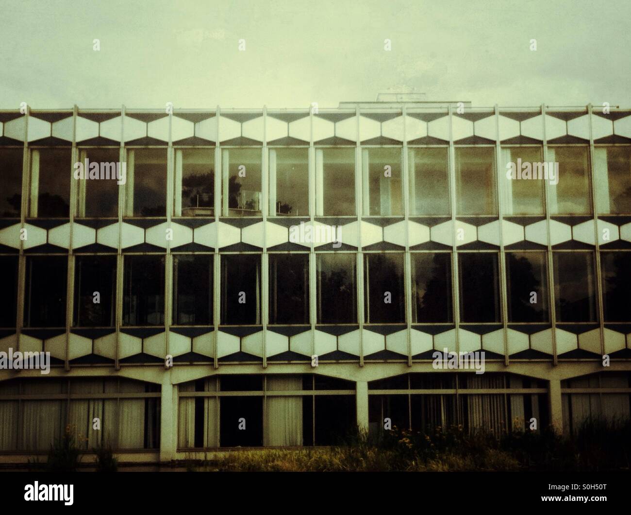 60s Building High Resolution Stock Photography and Images - Alamy