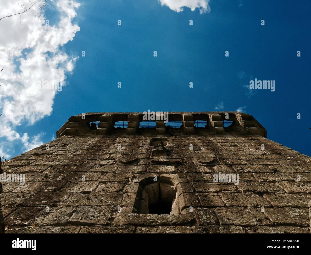 Tall high wall hi-res stock photography and images - Alamy