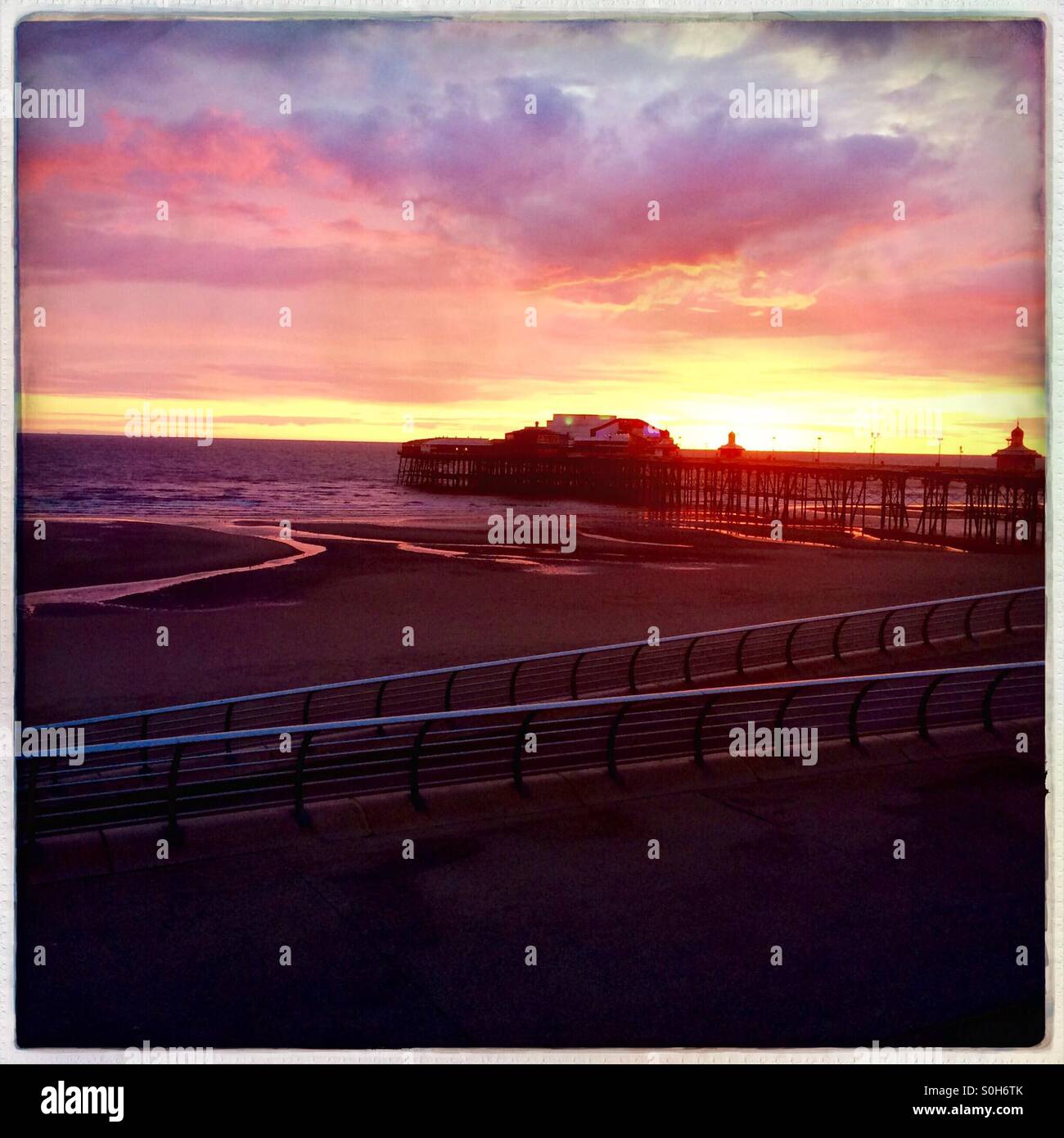 Blackpool sunset hi-res stock photography and images - Alamy