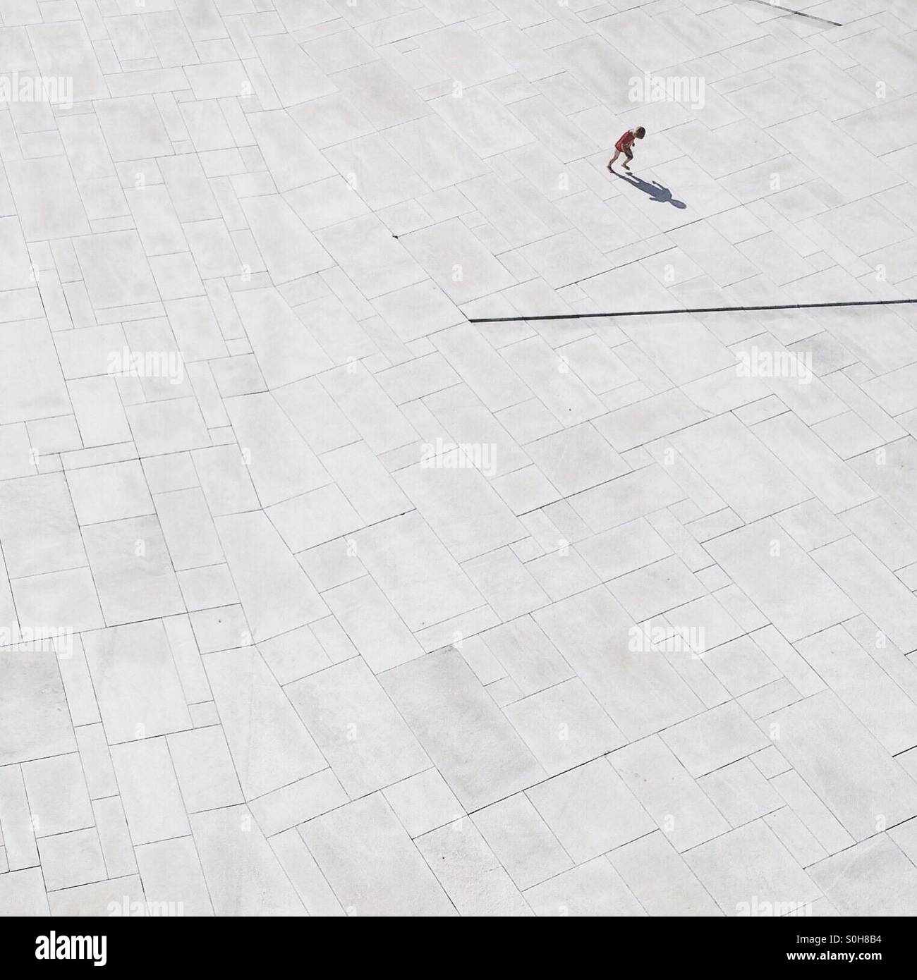 Minimal art hi-res stock photography and images - Alamy