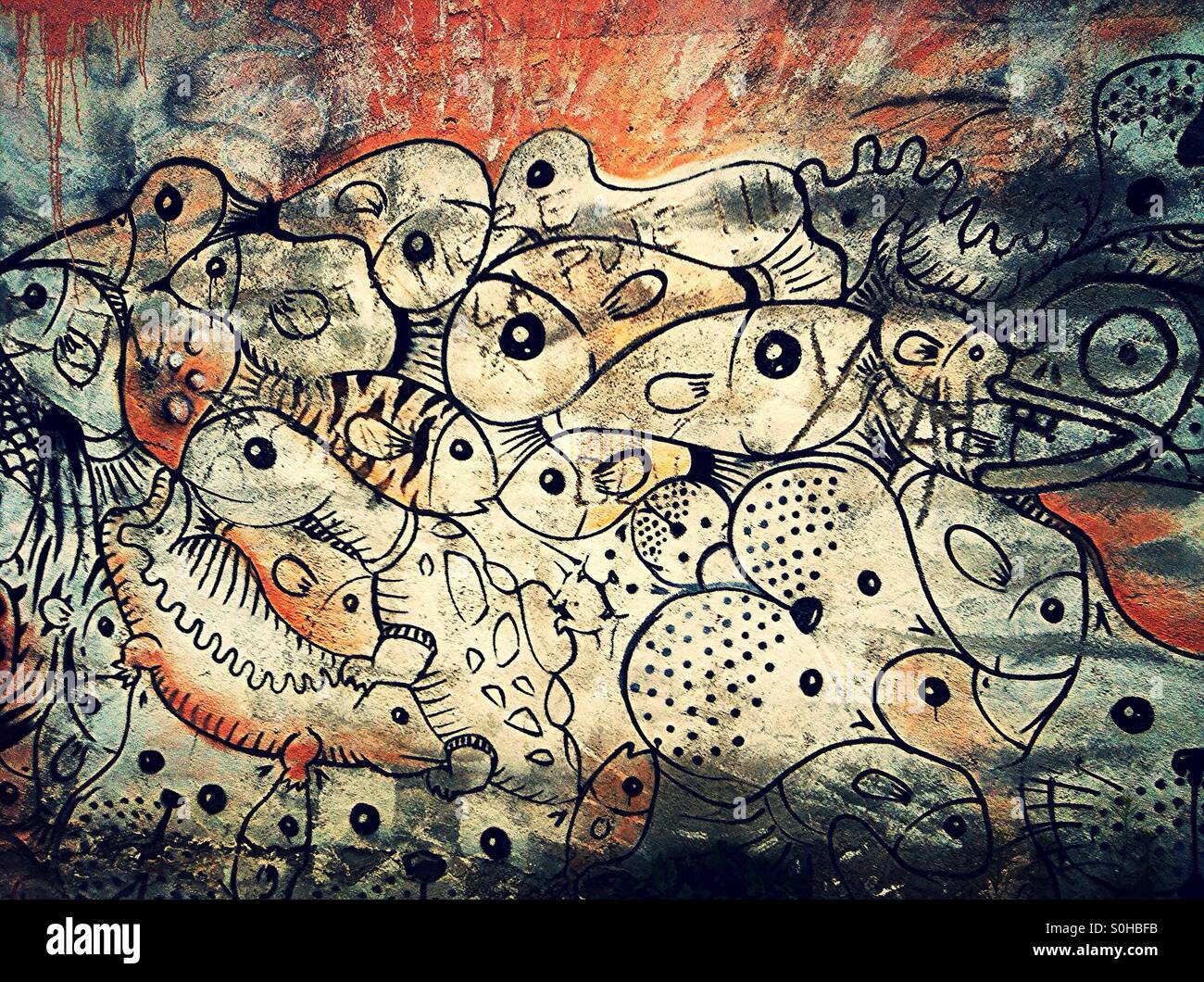 Graffiti fish hi-res stock photography and images - Alamy