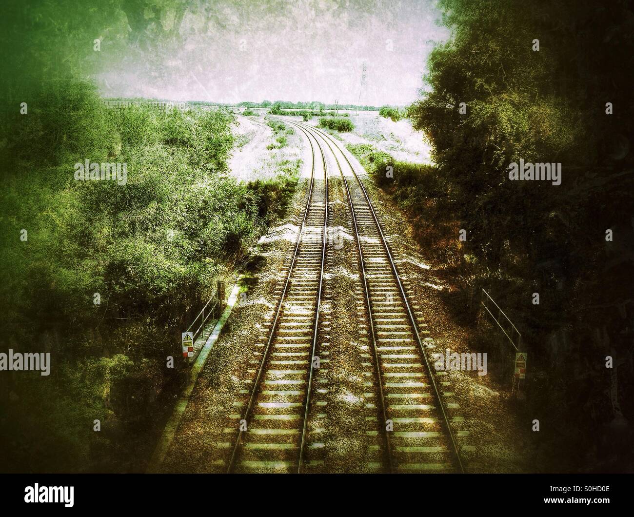 Running railway trains hi-res stock photography and images - Alamy