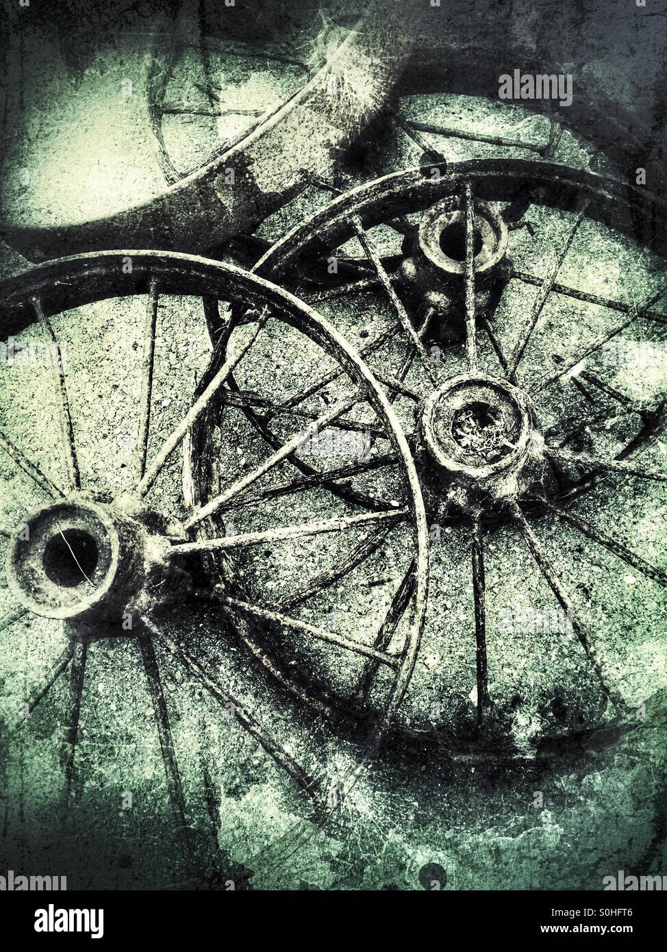 Steel wheels hi-res stock photography and images - Alamy