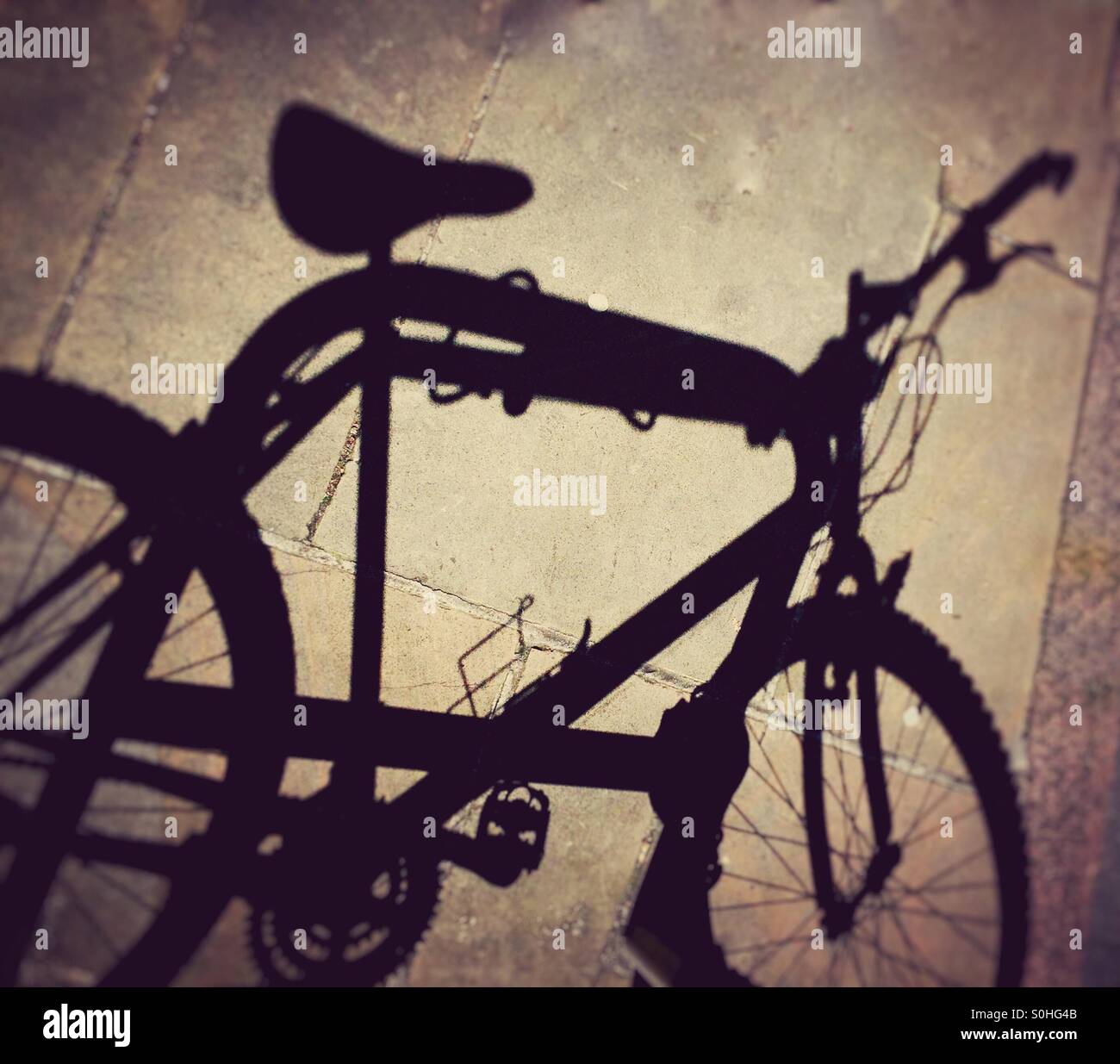 Leaning shadow hi-res stock photography and images - Alamy