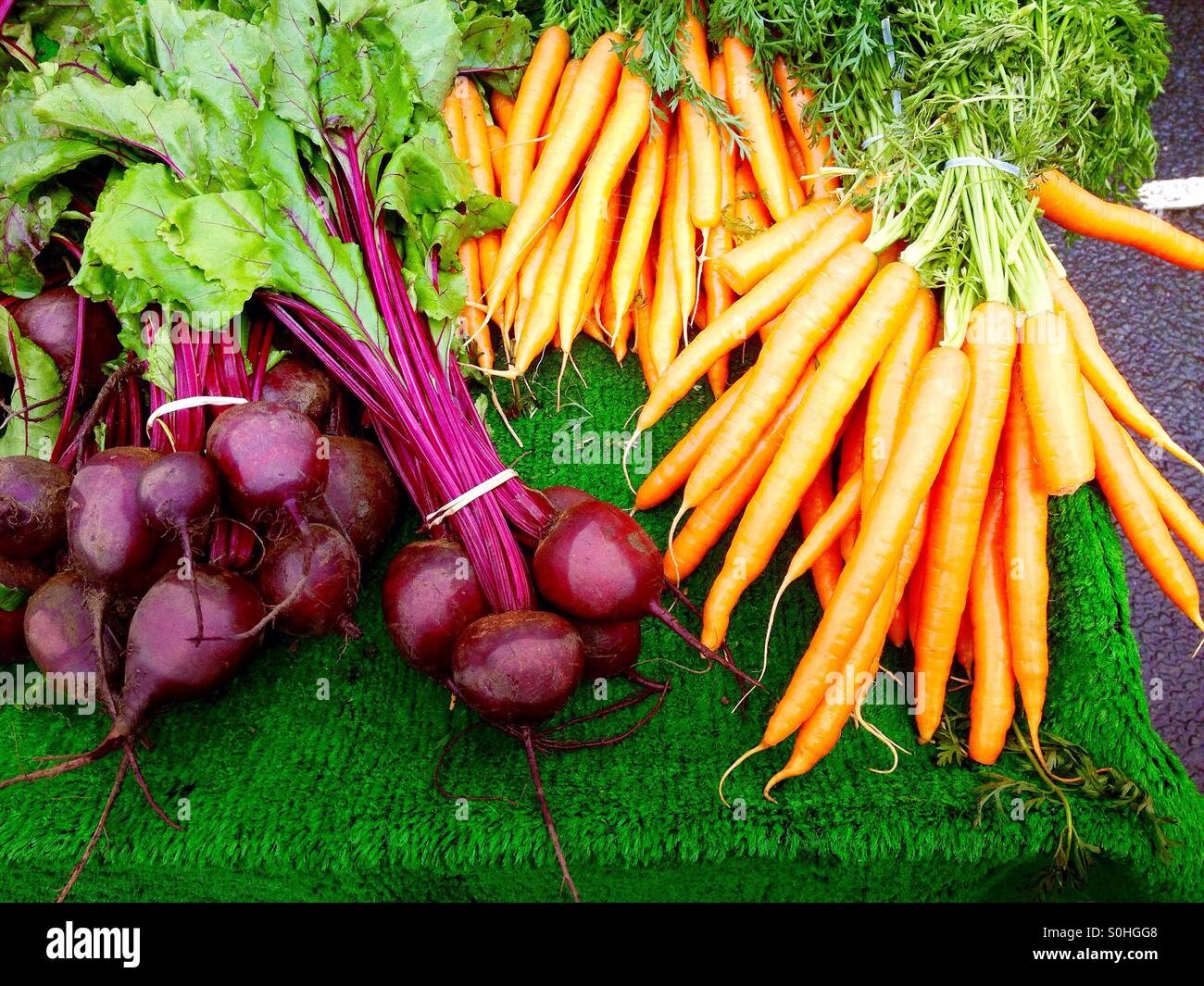 Beetroot and carrot hi-res stock photography and images - Alamy