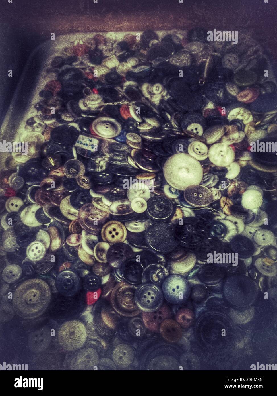 Vintage Buttons Stock Photos & Vintage Buttons Stock Images - Alamy