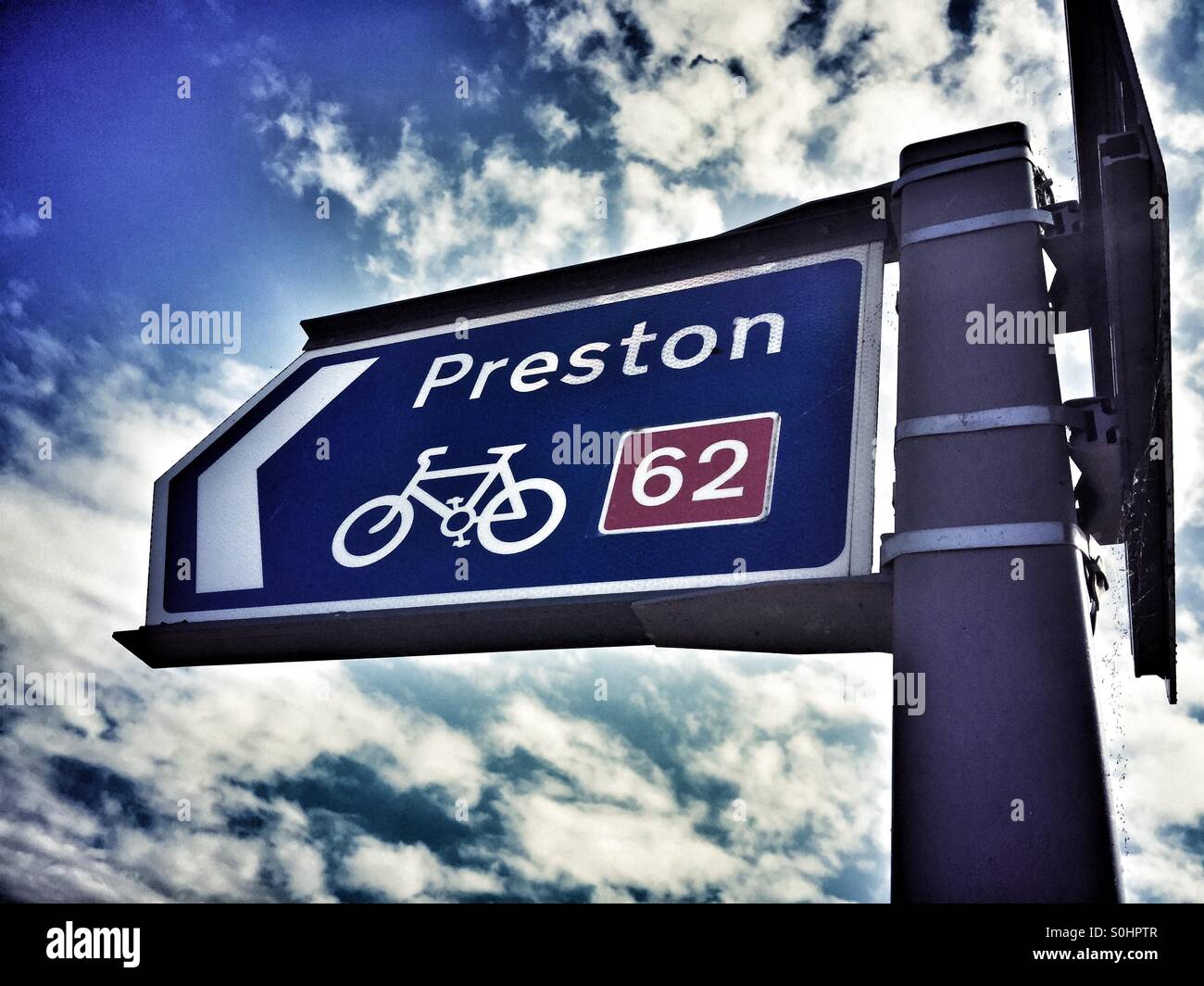 Route 62 sign High Resolution Stock Photography and Images - Alamy