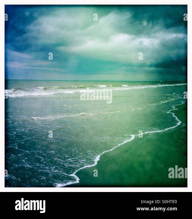 Cocoa beach florida waves hi-res stock photography and images - Alamy