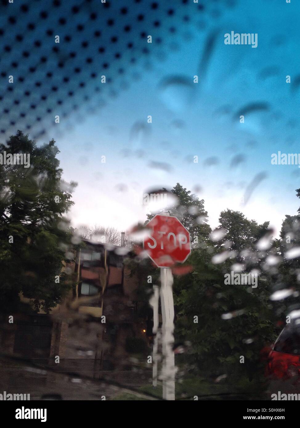 Car Windshield Rain Stock Photos & Car Windshield Rain Stock Images - Alamy