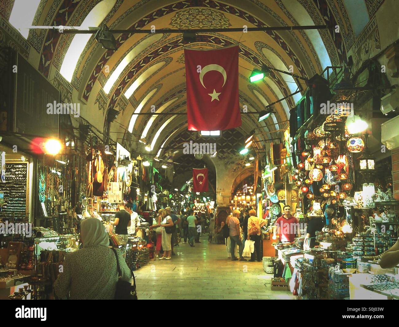 Row of sellers hi-res stock photography and images - Alamy