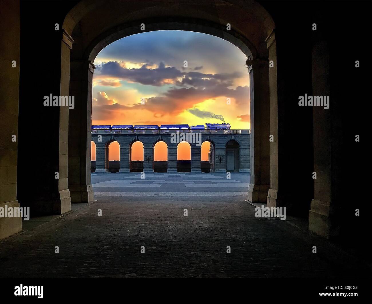 Tressel hi-res stock photography and images - Alamy