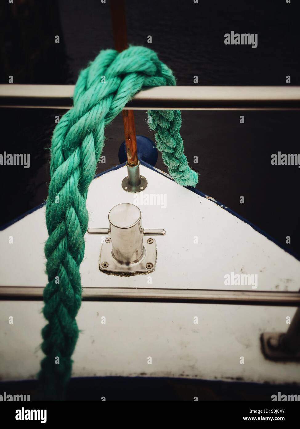 Colouredrope hi-res stock photography and images - Alamy