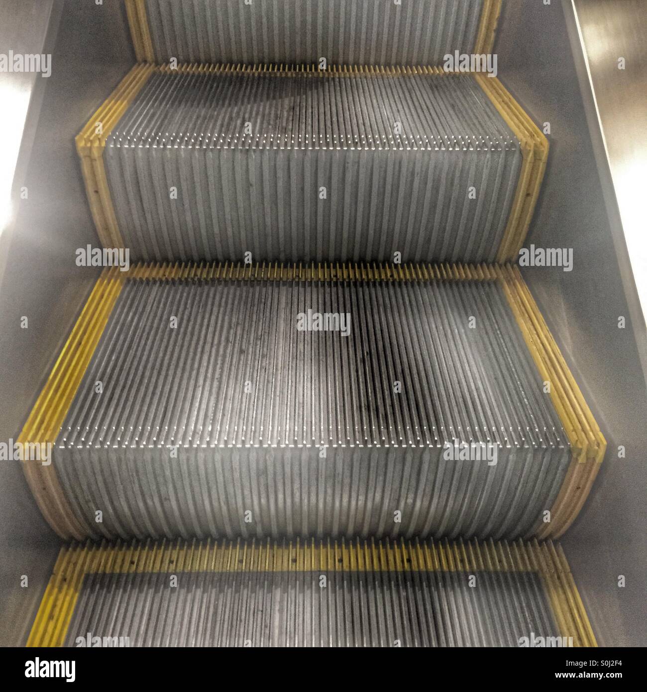 Escalator and stairs hi-res stock photography and images - Alamy