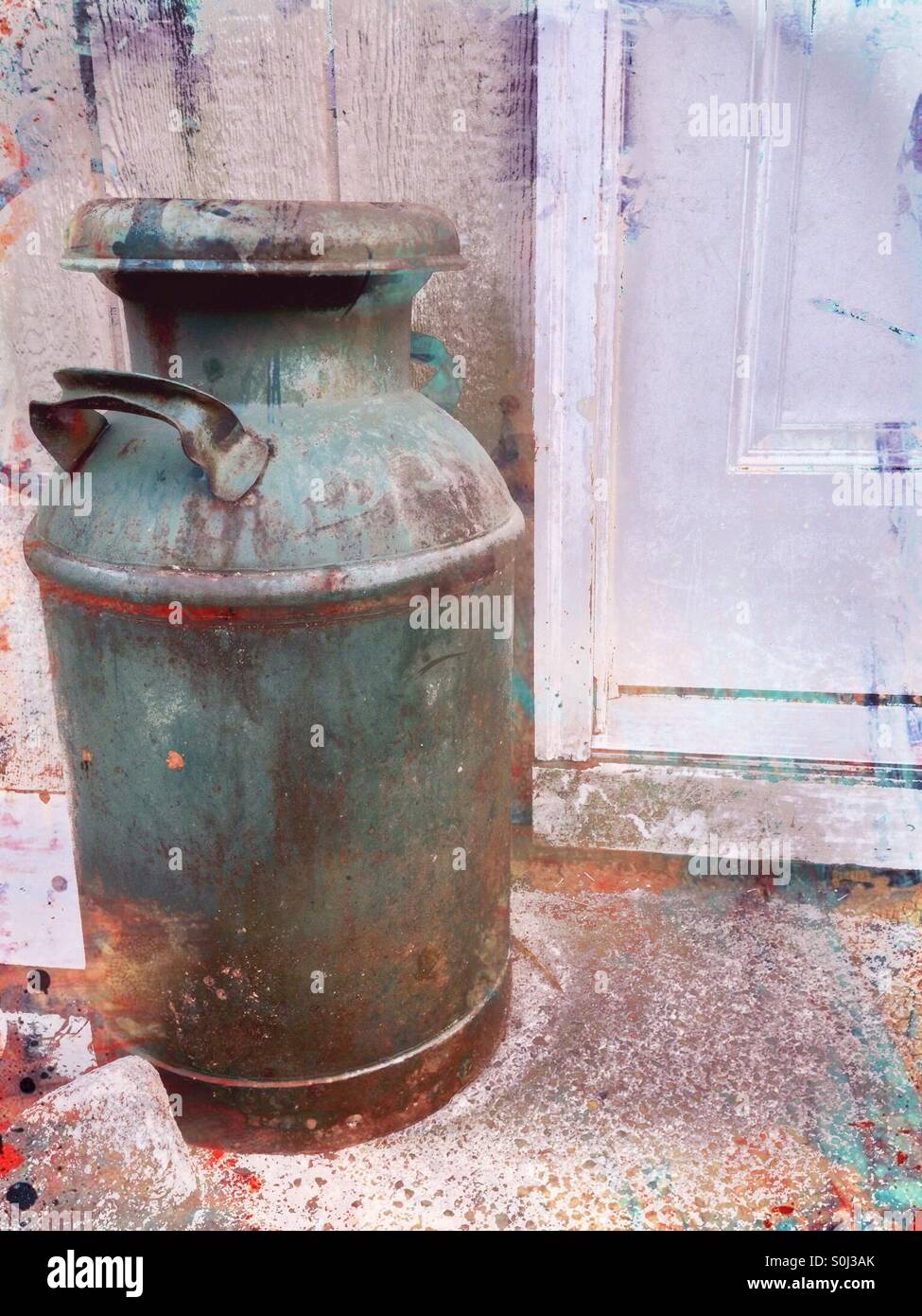 Milk can hi-res stock photography and images - Alamy