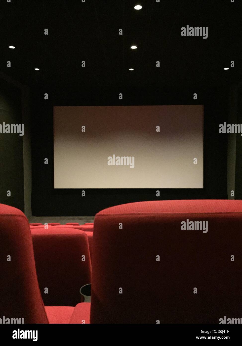 Movie screen hi-res stock photography and images - Alamy