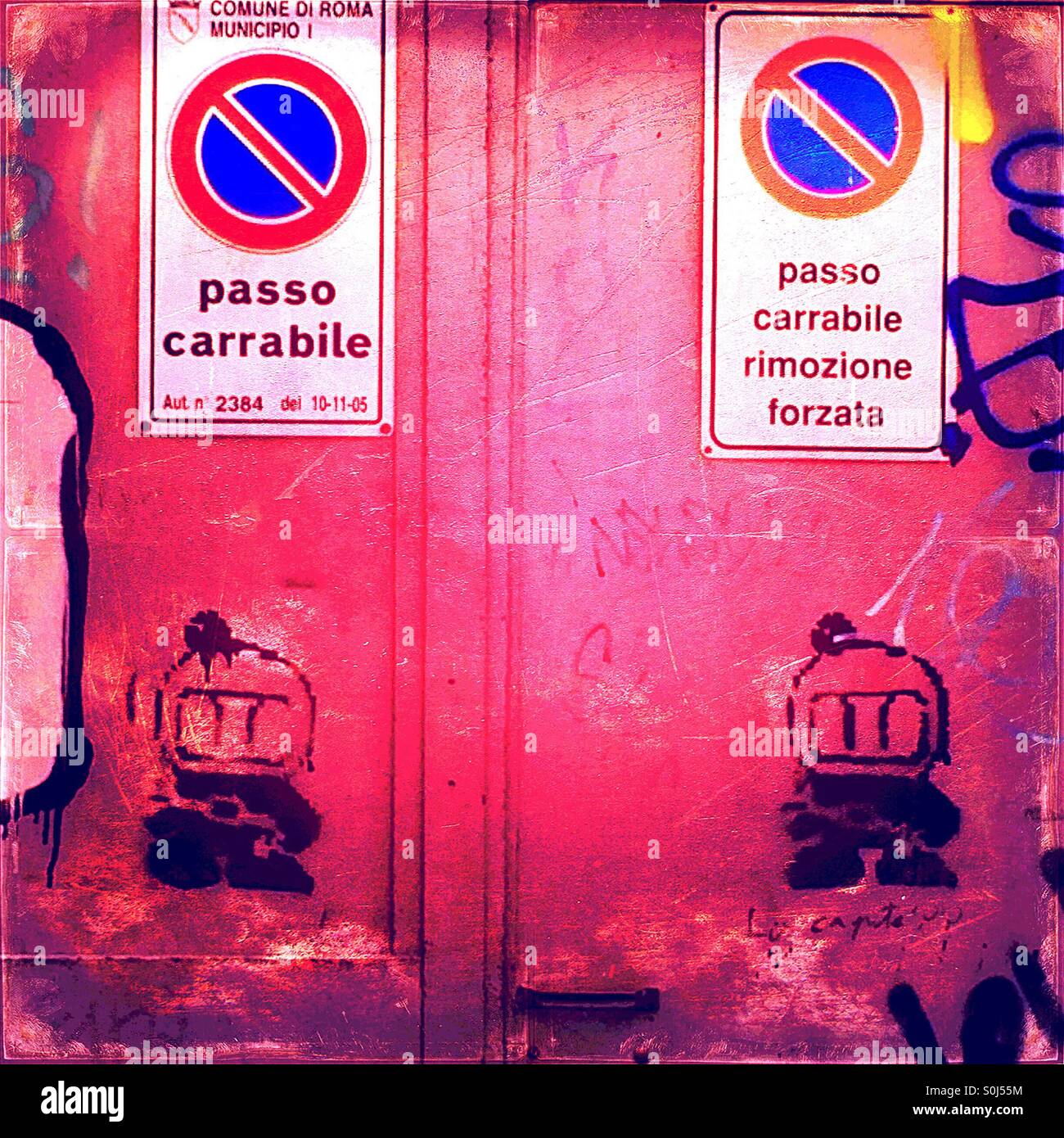 Eye catching street signs hi-res stock photography and images - Alamy