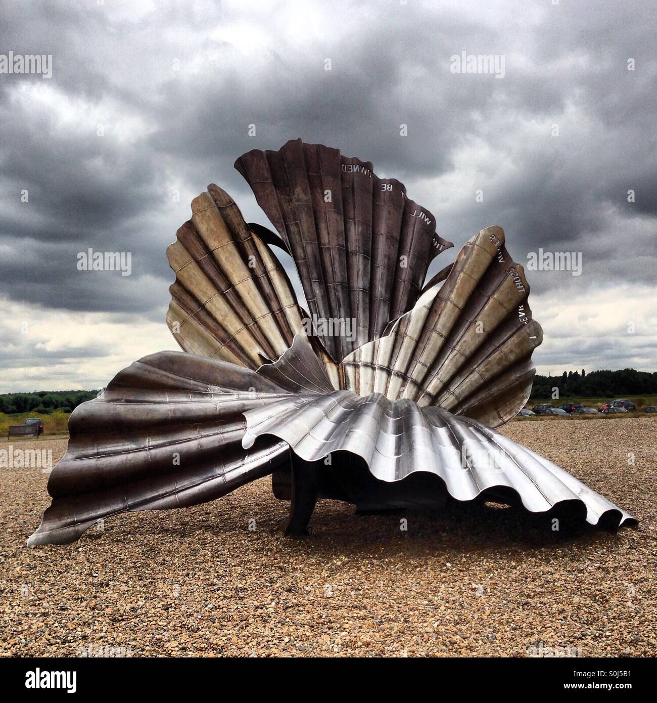 Shell statue hi-res stock photography and images - Alamy