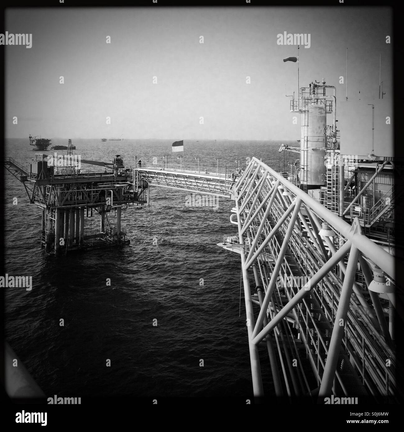 Offshore mining hi-res stock photography and images - Alamy