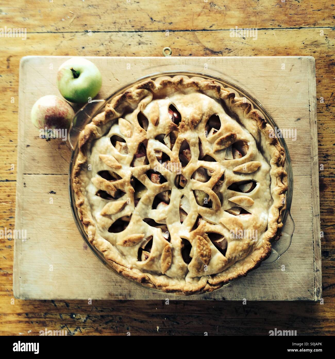 Floral lattice pattern hi-res stock photography and images - Alamy