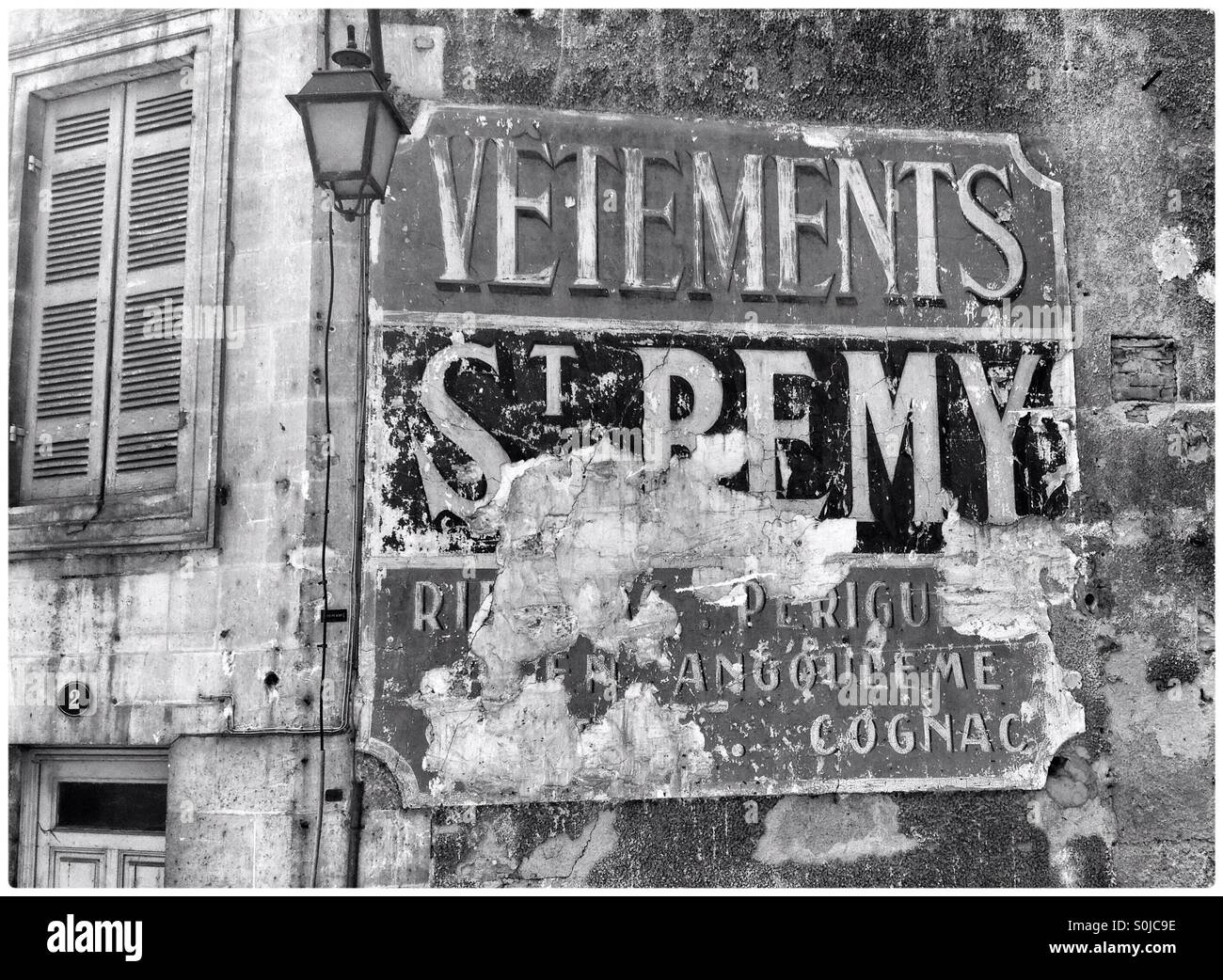 French sign hi-res stock photography and images - Alamy