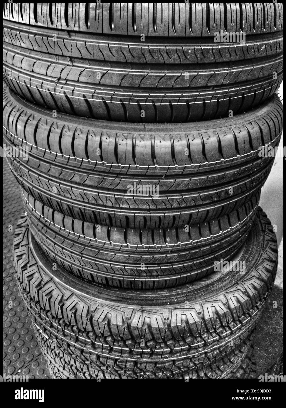 Tyres Stacked Up High Resolution Stock Photography and Images - Alamy