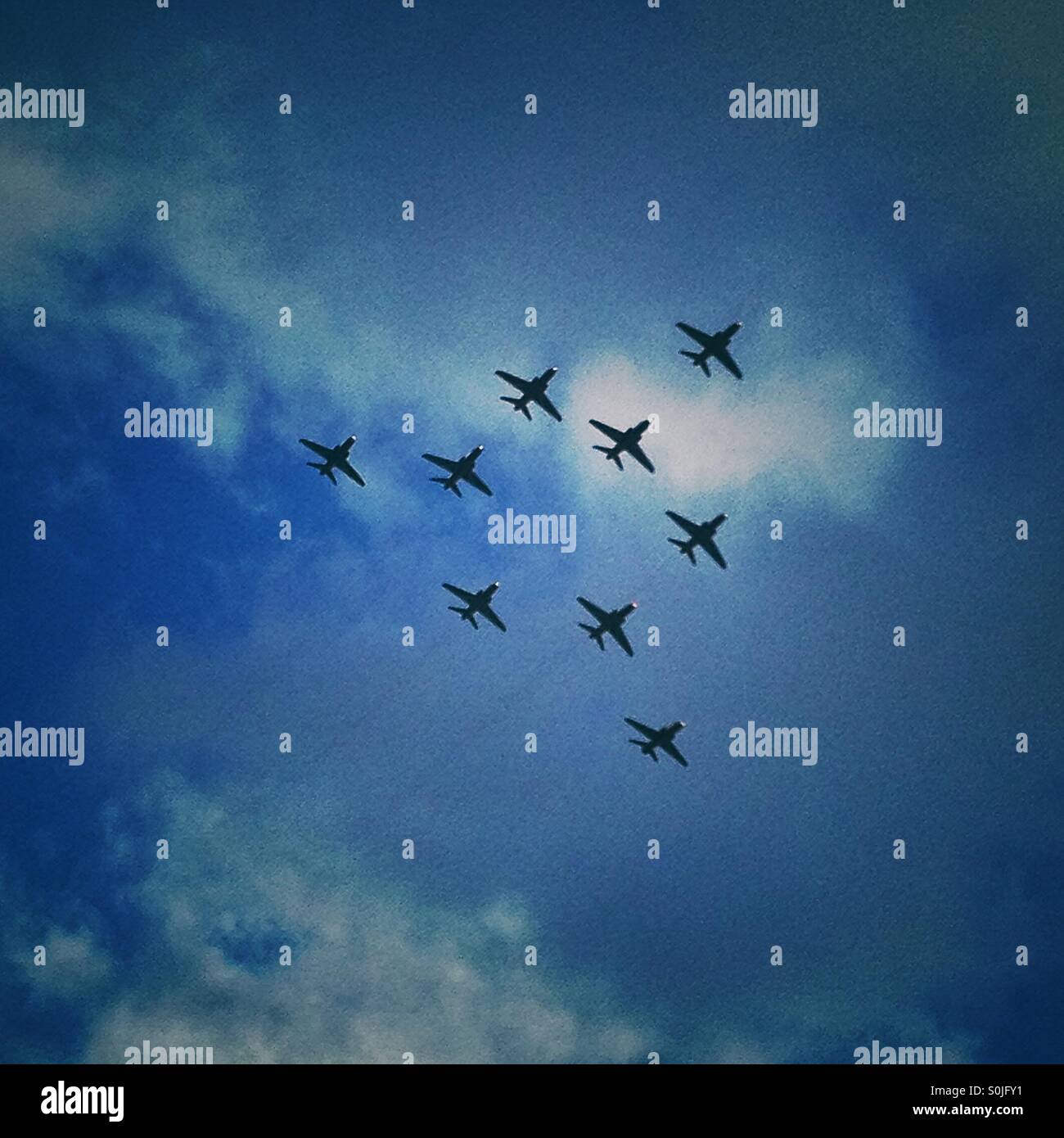 Red arrows planes hi-res stock photography and images - Alamy